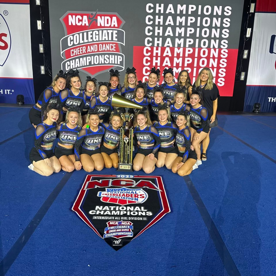 UNE Cheer | Snap! Mobile